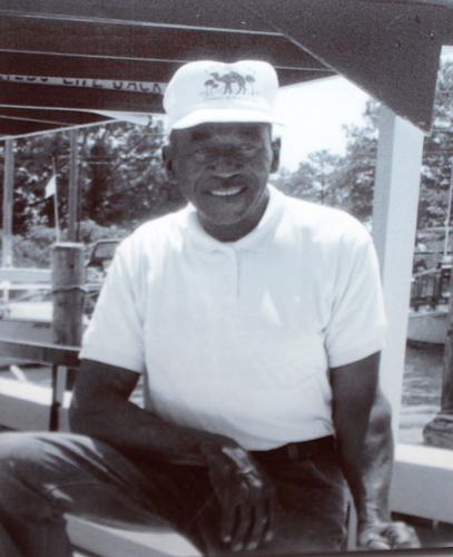 Community mourns passing of 'a great American', Capt. Warren Butler ...