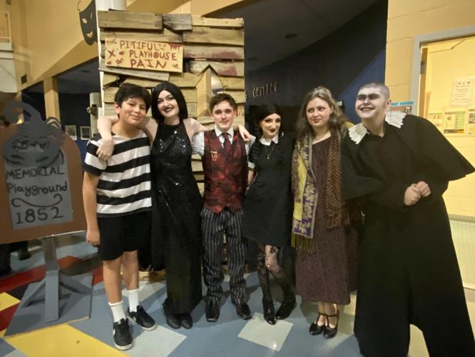 ‘The Addams Family’ continues at KI High | Schools | myeasternshoremd.com