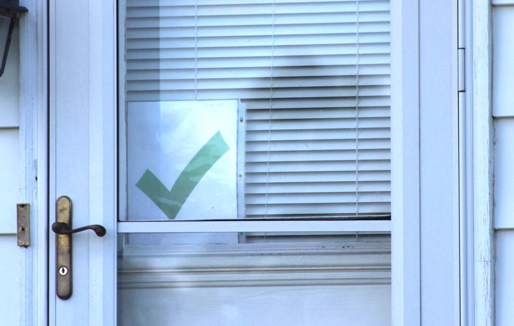 Window sign program gives Vienna residents a way to get help ...