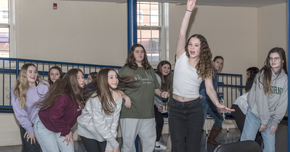 Church Hill Theatre presents high-energy musical 'Footloose ...
