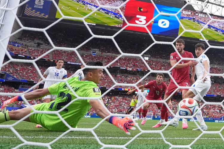 Cristiano Ronaldo roars back with 2 goals as Portugal beats Uzbekistan ...