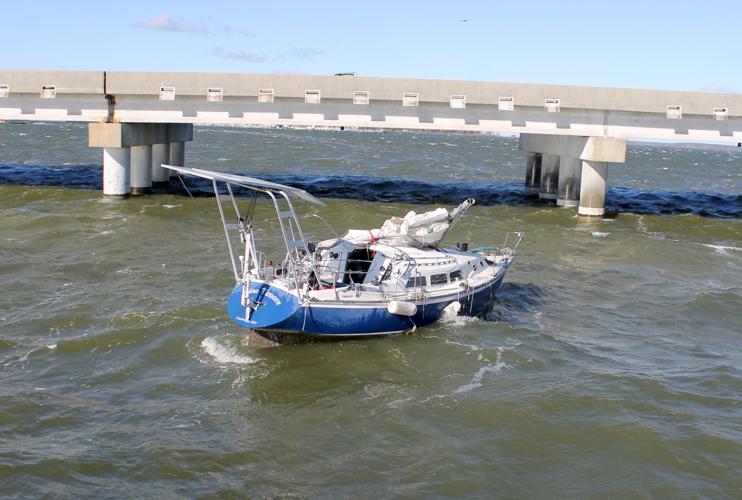 Officers rescue sailors after boat's engine failed, struck Choptank ...