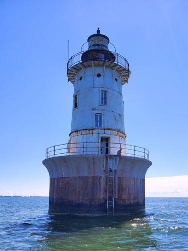 Chesapeake Bay lighthouse auctioned | News | myeasternshoremd.com