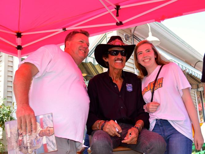 Record crowd attends Ridgely Car Show featuring Richard Petty | News ...