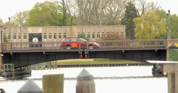Cambridge Creek drawbridge will keep opening as needed | Dorchester ...