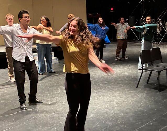 '9 to 5' hits stage: Students, community share spotlight at Washington ...
