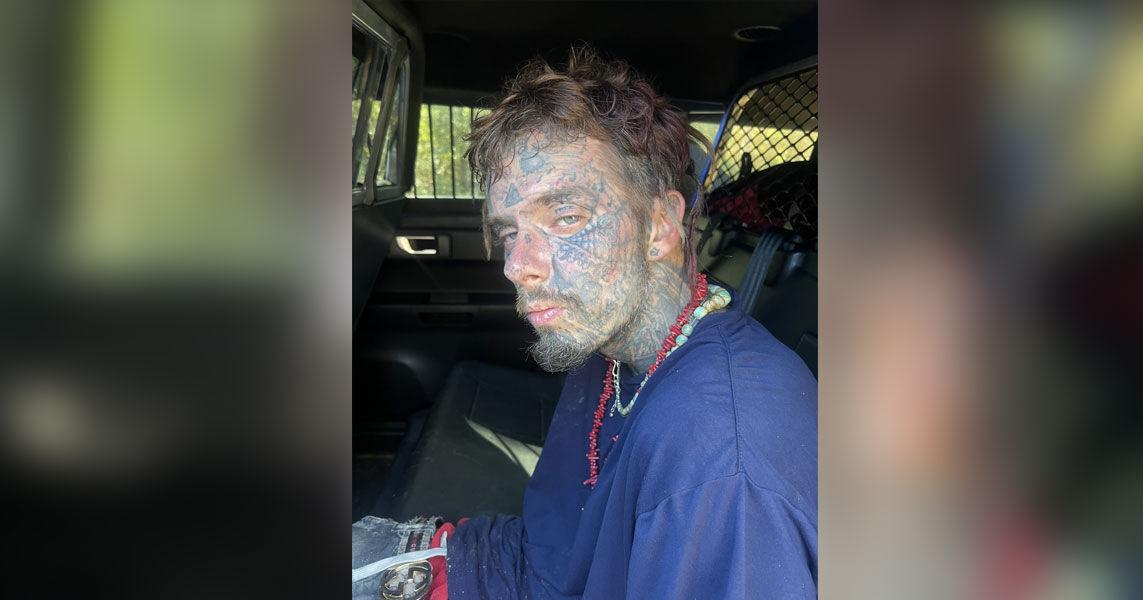 Tatted Florida man arrested after leading police on high-speed chase ...