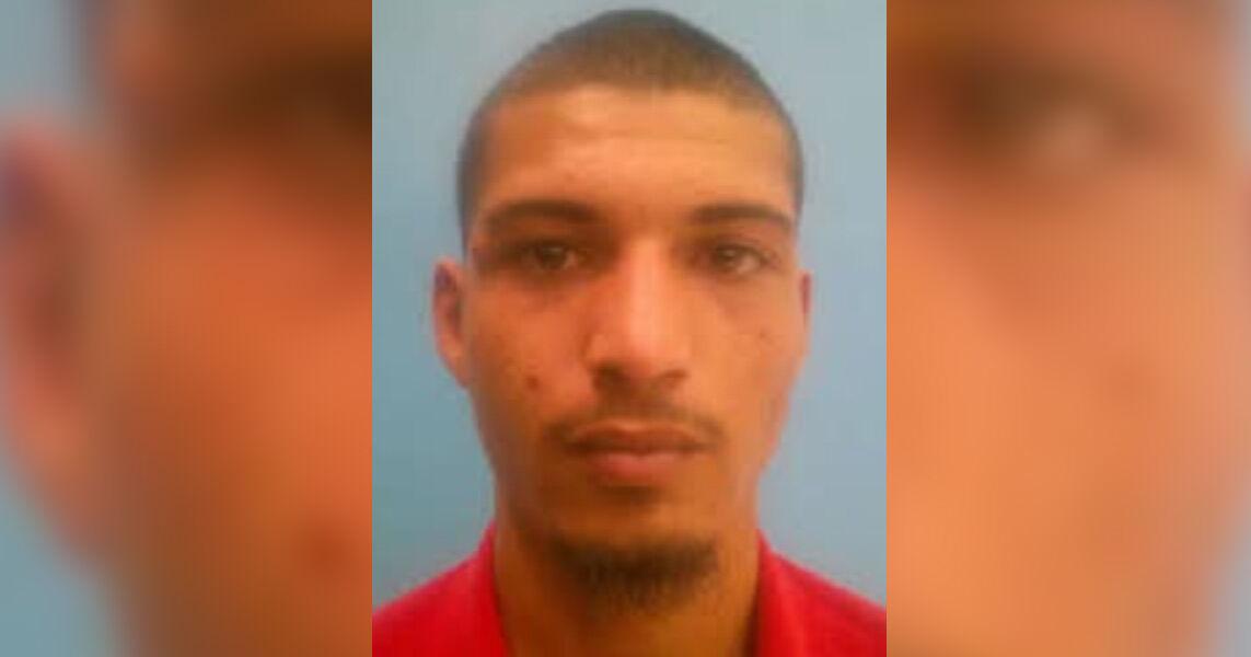Florida man arrested after fleeing traffic stop and found with drugs ...