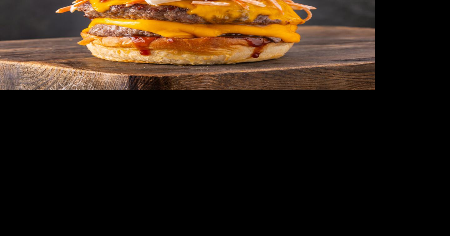 The Secrets to Making the Best Burgers, According to Professional Chefs ...