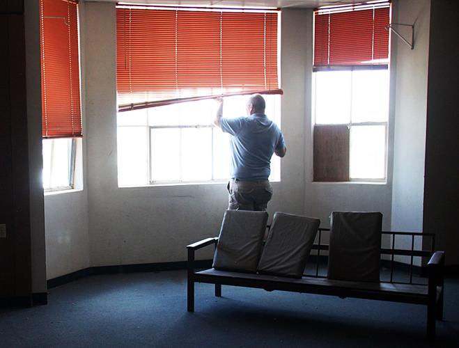 Taking a trip down memory lane: Old Tombstone HS open for one final ...