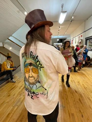 Bisbee Renaissance Man Ken Boe takes his show on the road ...