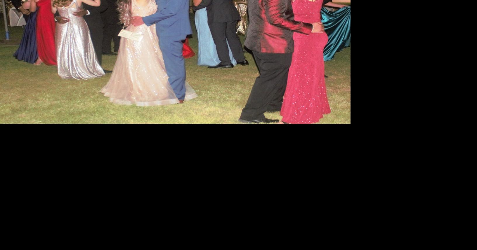 Douglas High School holds outdoor prom | Douglas Dispatch ...