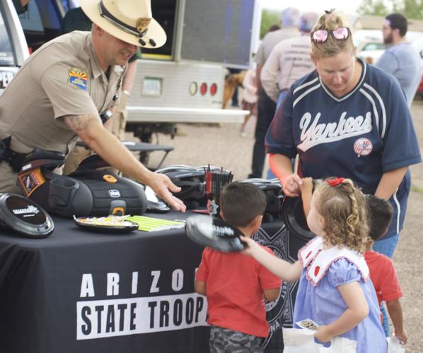 Families enjoy Huachuca City's National Night Out, back to school fair ...
