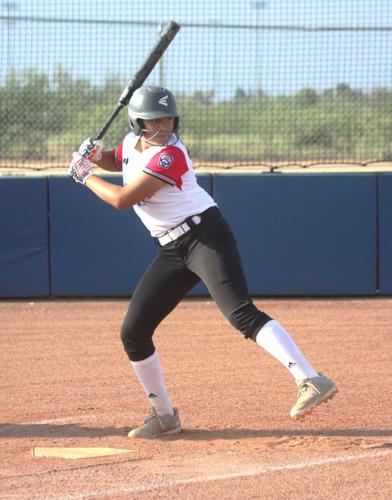 Sierra Vista’s Mia Zuniga to compete in national home run derby ...