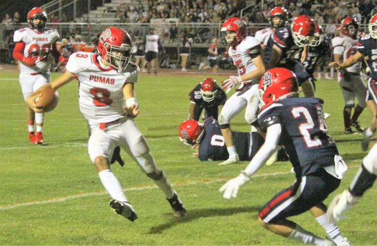 Bisbee backs up coach's prediction, drops Benson on opening night 43-13 ...