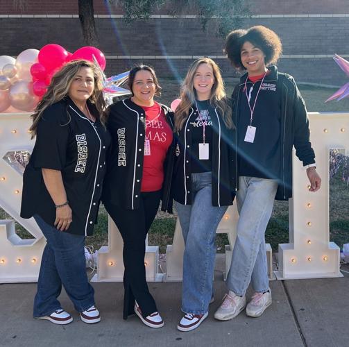 Bisbee cheer coaches retire after state competition | Bisbee ...