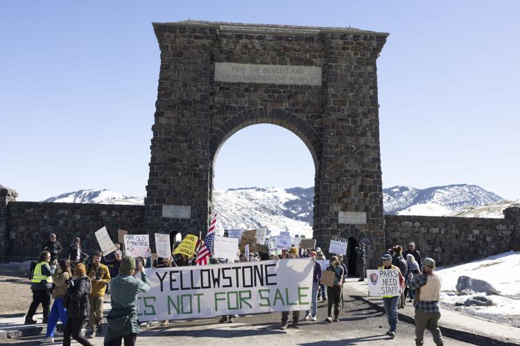 Thousands Gather at National Parks Across U.S. to Protest Job Cuts ...