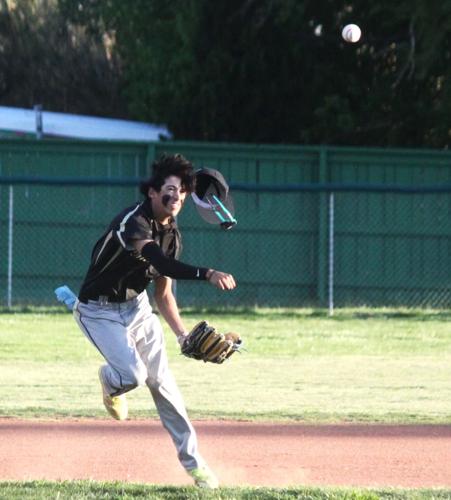 Bisbee baseball tops Tombstone 6-3 in regular season finale | Local ...