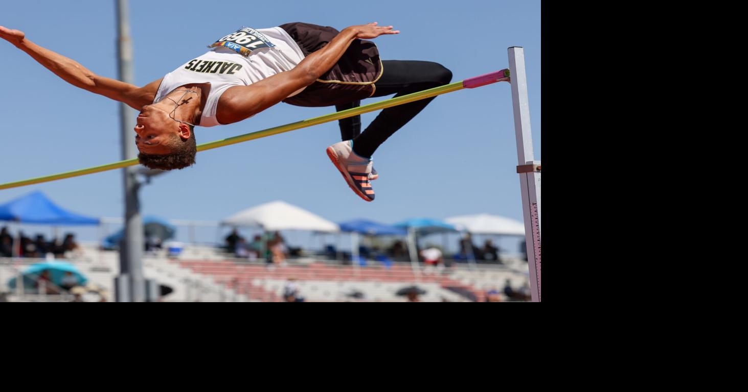 Cochise County athletes shine at AIA division track meets | Local ...