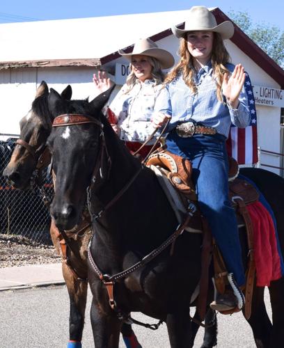 Butterfield parade honors two Benson heroes | Benson News-Sun ...