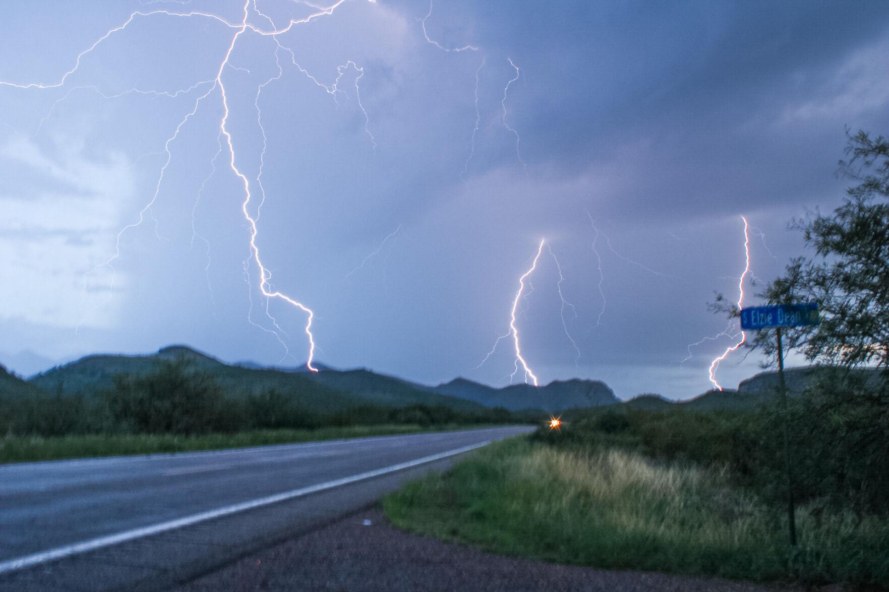 An electrifying scene | | myheraldreview.com