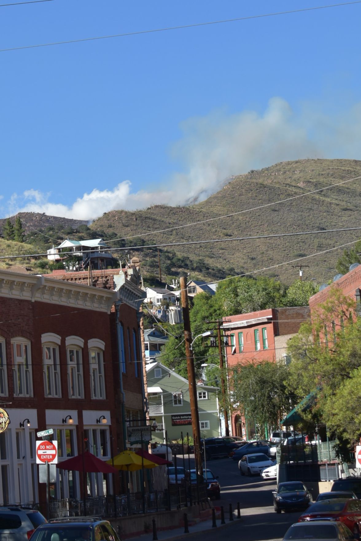 Wildland fire burns near Old Bisbee | Bisbee | myheraldreview.com