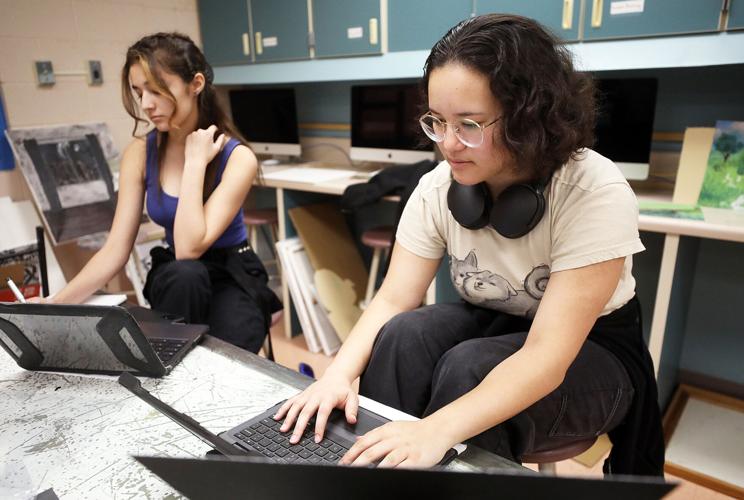 Buena art students strut their stuff in nationwide competition | Sierra ...