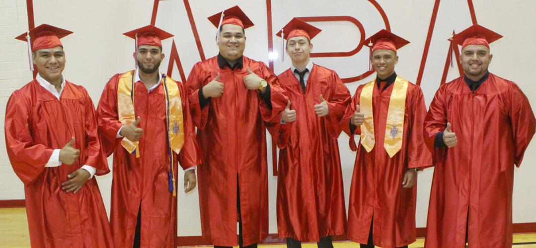 Plenty of tassels turned at Cochise College commencement | Douglas ...