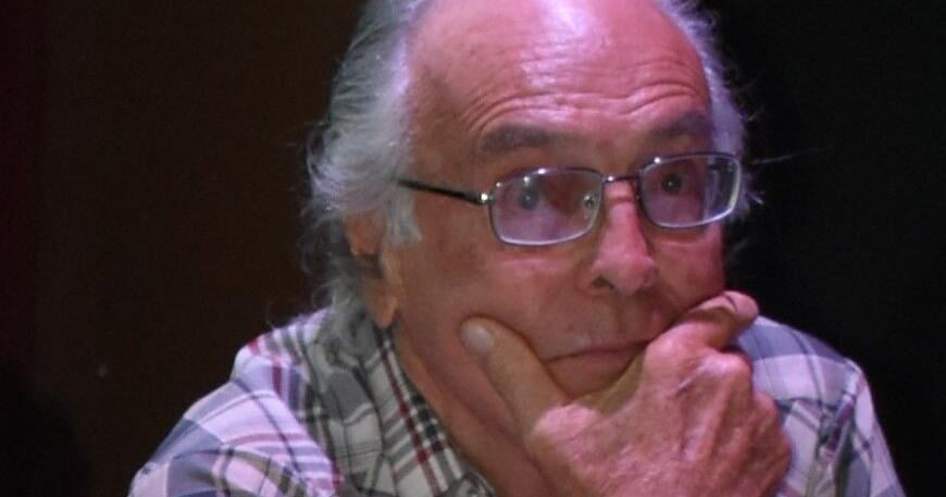 Op-Ed: Who’s a Friend of the Little Gray Endangered Wolf? | Commentary ...