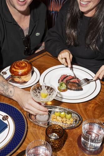 A $600 Suckling Pig? Wagyu for All? On Menus, It’s a New Gilded Age ...