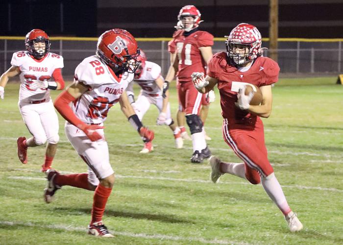 Pumas take victory in battle with Willcox | High School ...