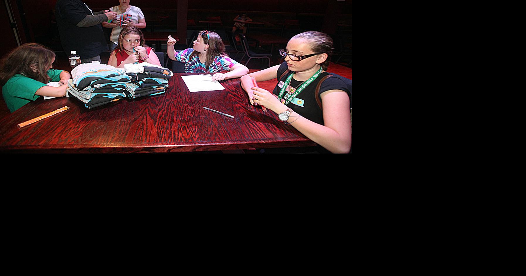 Kids make waves on radio | Local News Stories | myheraldreview.com