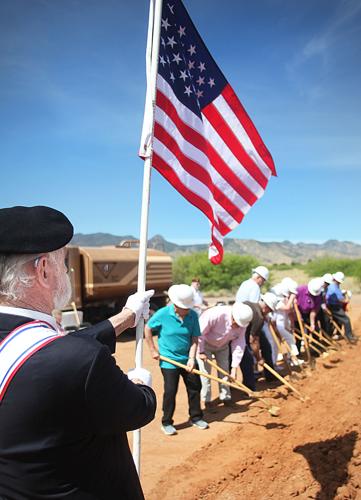 Never forgotten: Gold Star Mothers of Cochise County host memorial ...