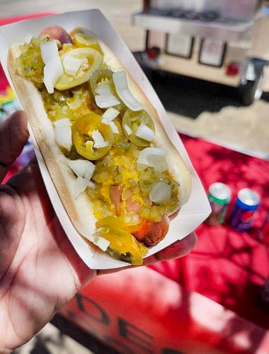 Rodeo Dogs launches food cart in Willcox | Business | myheraldreview.com