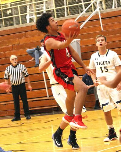 Cowboys still looking to click | Local Sports | myheraldreview.com