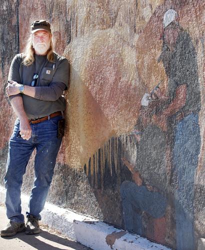 Q&A with Doug Quarles: A man who paints deeper meaning into murals ...