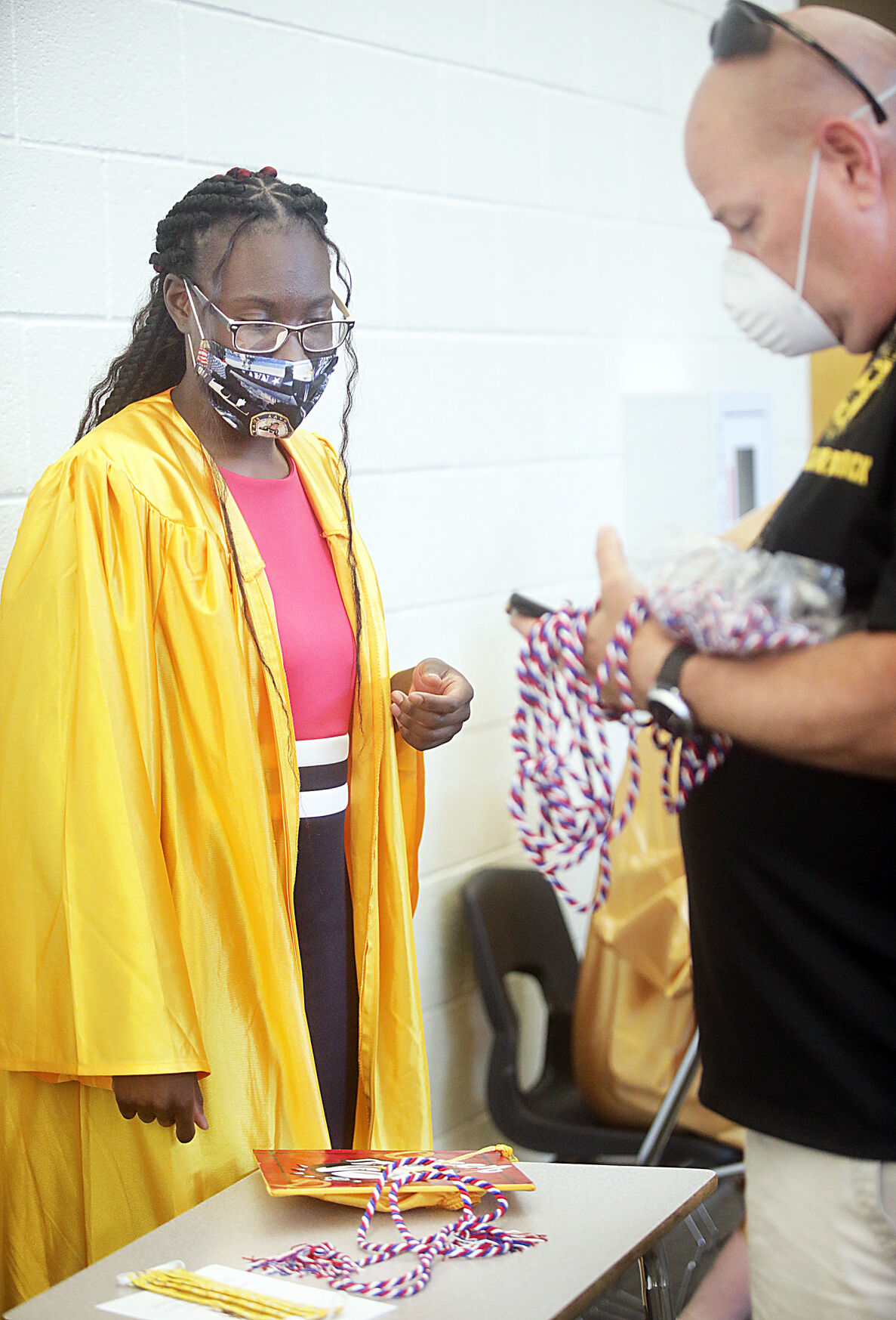 Yellowjackets Review