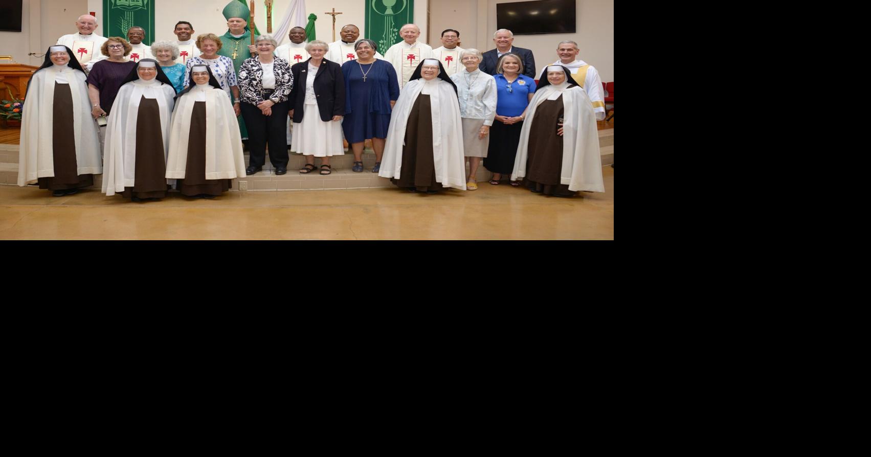 Hundreds gather to celebrate Douglas’ Loretto Catholic School ...