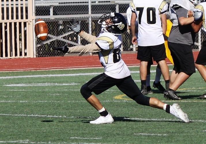 Bulldog football anxious to start playing | Douglas Dispatch ...