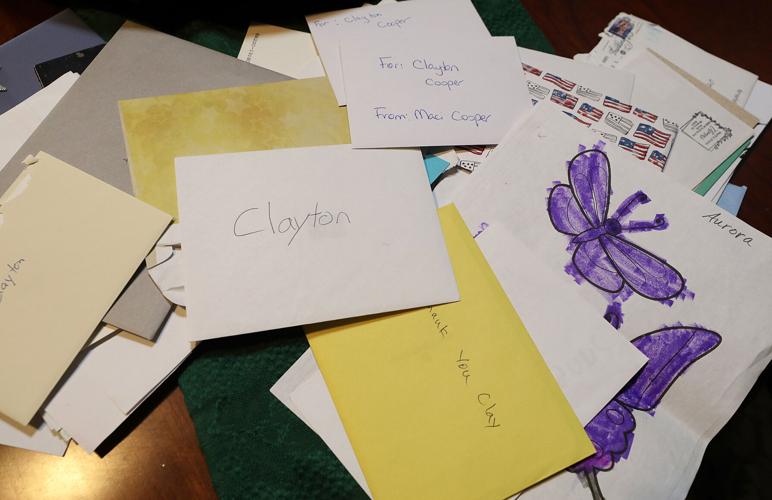 Honoring a Veteran: Sierra Vista vet Clayton Cooper takes Honor Flight ...