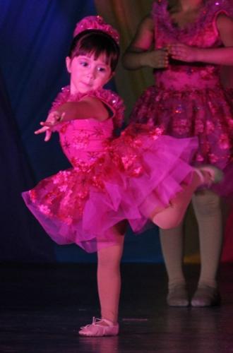 BB Dance gives an electrifying performance | Douglas Dispatch ...