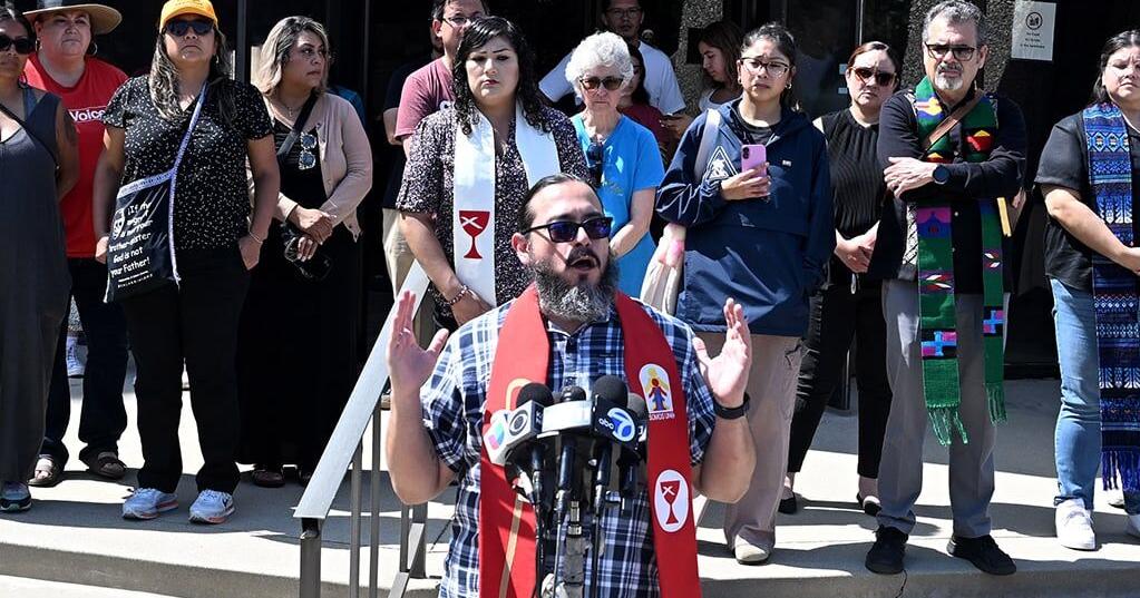 After LA raids, fear of ICE raids spikes at Arizona churches | Border ...