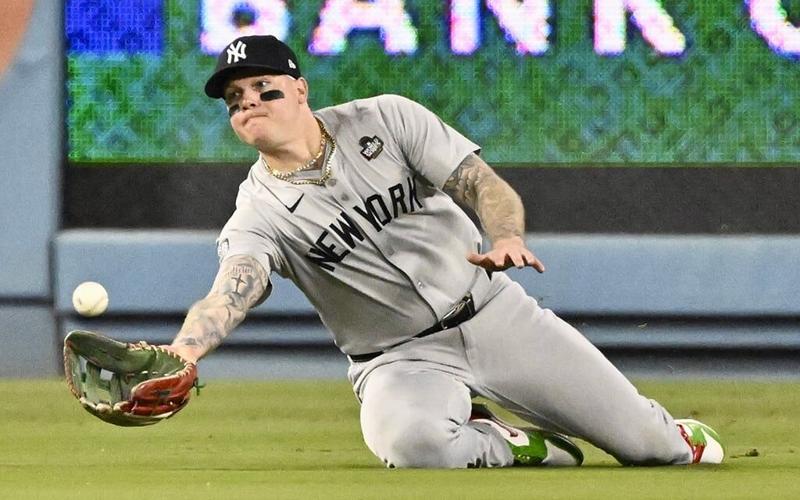 ‘World’ of support: Alex Verdugo’s family-fueled journey from Tucson ...