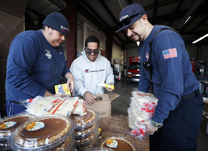 Bisbee firefighters help locals at Thanksgiving | Bisbee ...