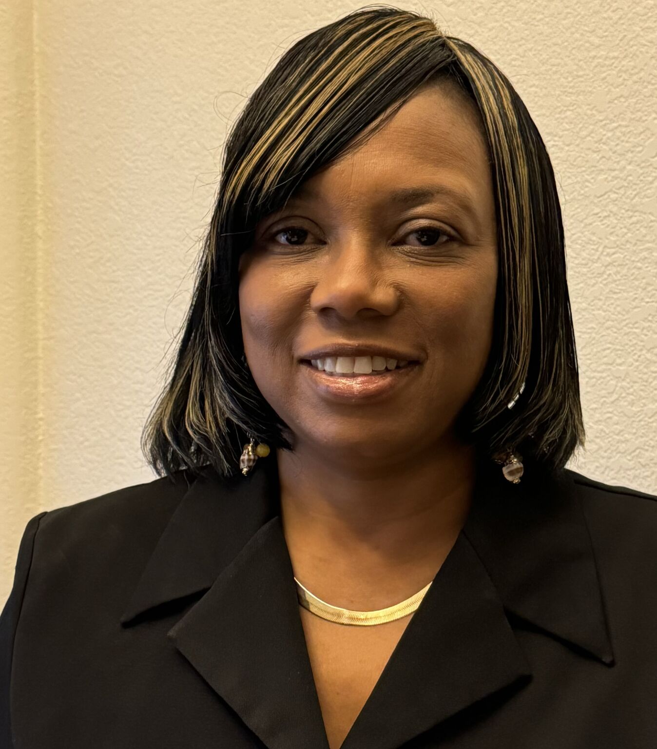 Two incumbents, three challengers seek three seats on SVUSD governing ...