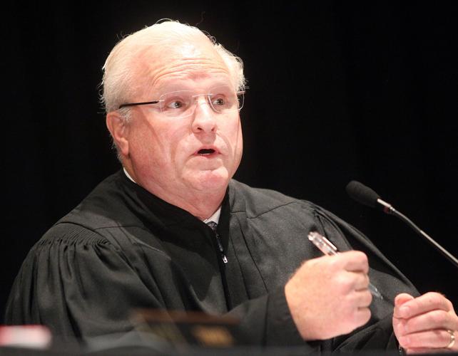 Outgoing and incoming chief justices talk challenges facing the Arizona ...