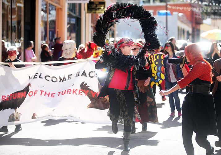 Welcome Back the Return of the Turkey Vultures Parade | Local News ...