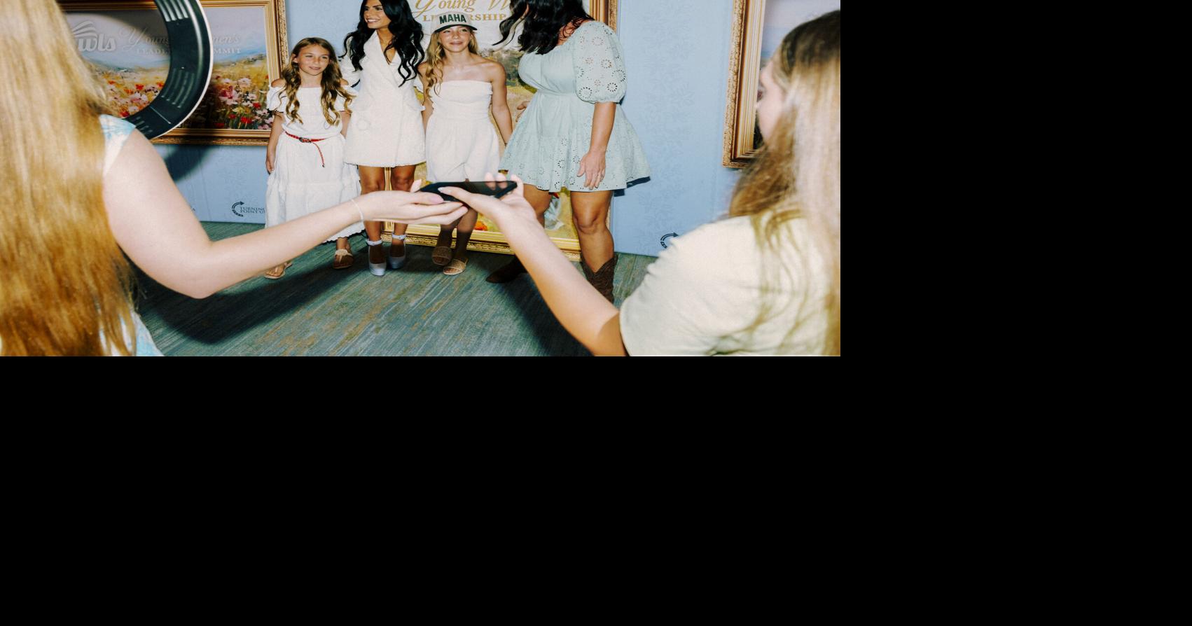 ‘Less Burnout, More Babies’: How Conservatives Are Winning Young Women ...