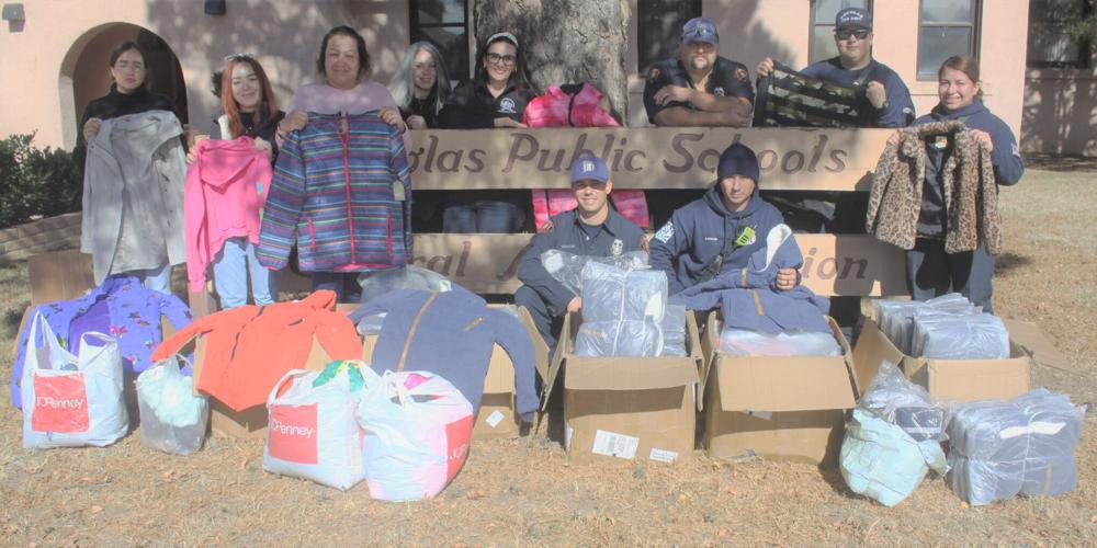 DFD donates 145 coats to DUSD | Douglas Dispatch | myheraldreview.com