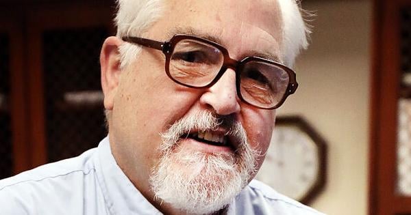 Outgoing mayor Mueller reflects on his time in office | Sierra Vista ...